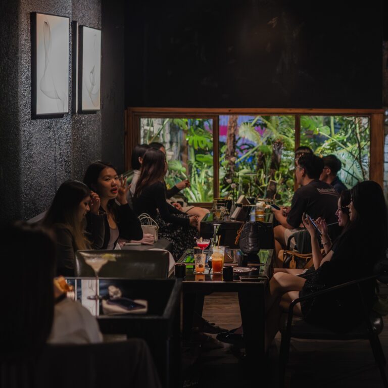 Khám Phá Những Quán Bar Chill Đà Lạt Đáng Trải Nghiệm - Gemination